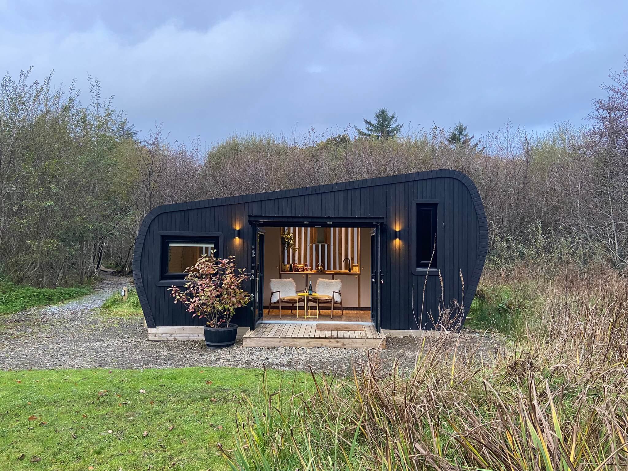 Glamping In Killarney: Best Options & REAL PICS! (2024)