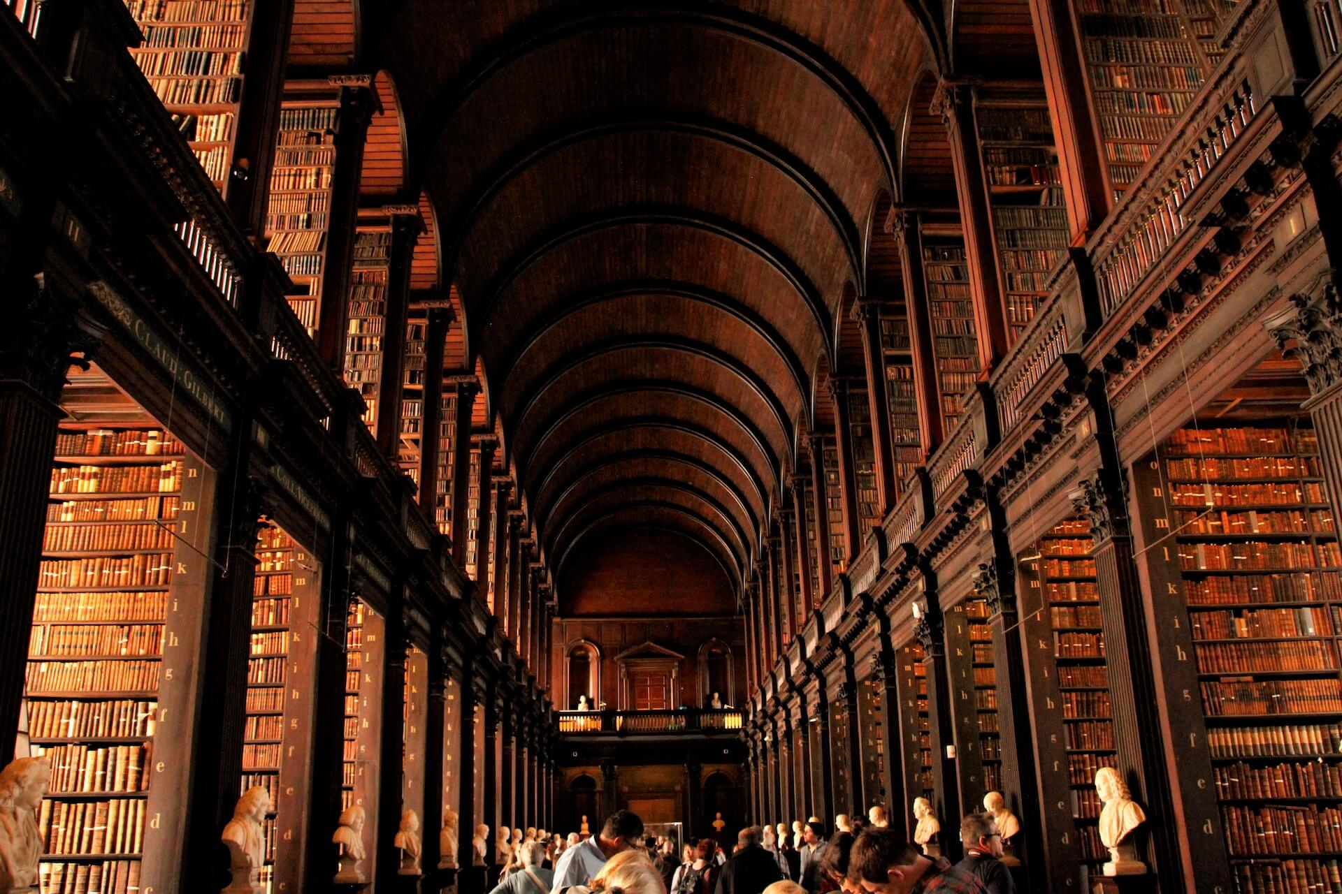 11 Private Tour Guides In Ireland: Top Picks for 2023! - An Irish Rover