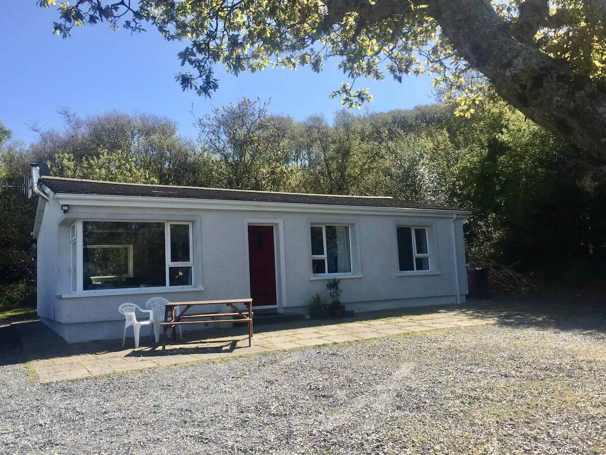 27 Donegal Cottages By The Sea: [Scenic & Family Friendly] - An Irish Rover