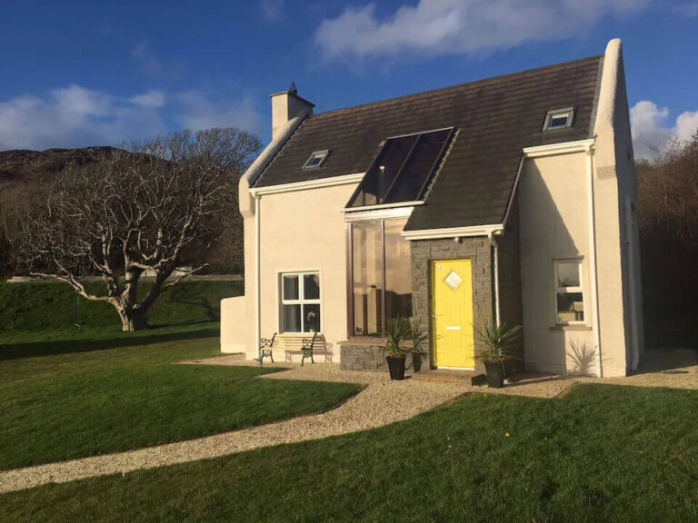 27 Donegal Cottages By The Sea: [Scenic & Family Friendly] - An Irish Rover