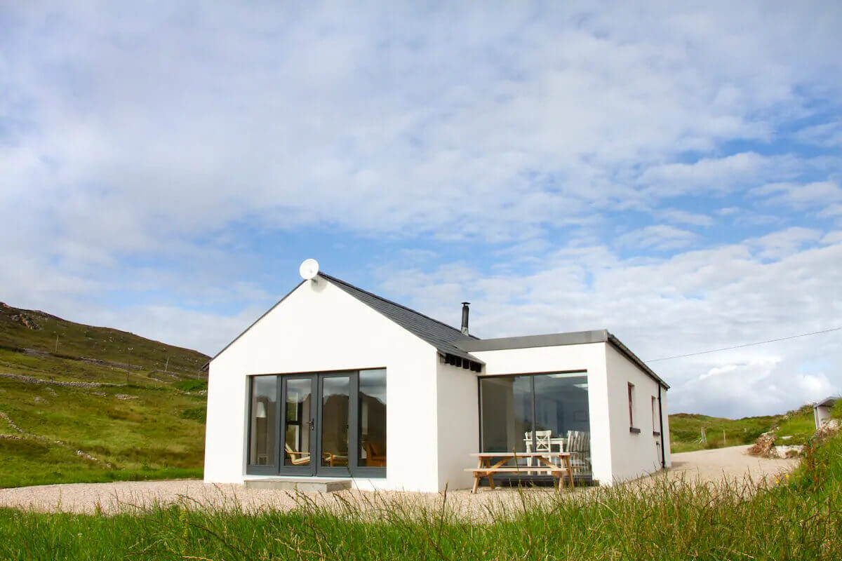 27 Donegal Cottages By The Sea: [Scenic & Family Friendly] - An Irish Rover