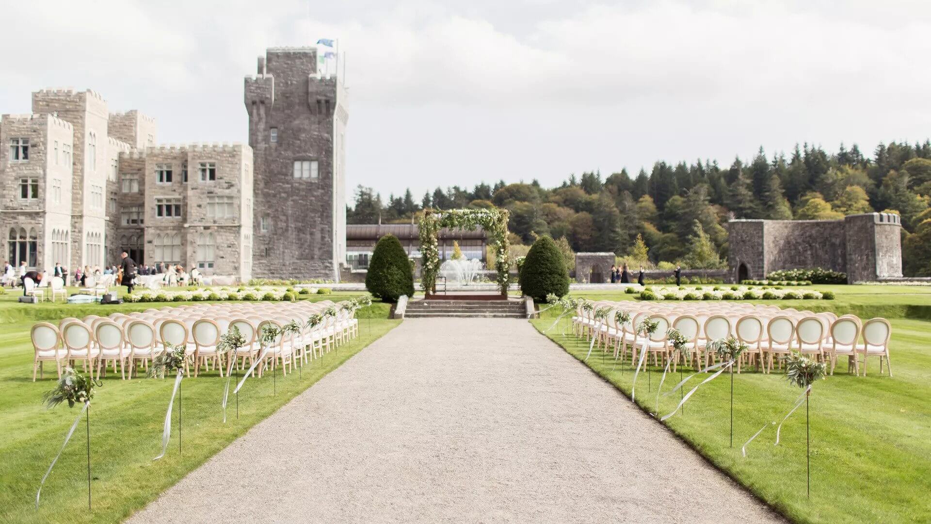 63 Ireland Wedding Venues For A Fairytale Wedding!